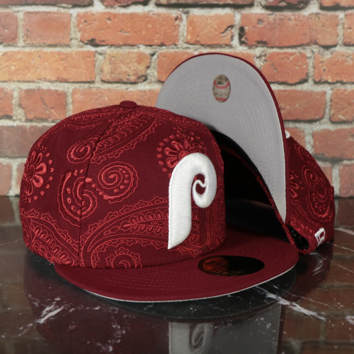 Philadelphia Phillies Paisley Bandana Print Embroidered 59Fifty Fitted
